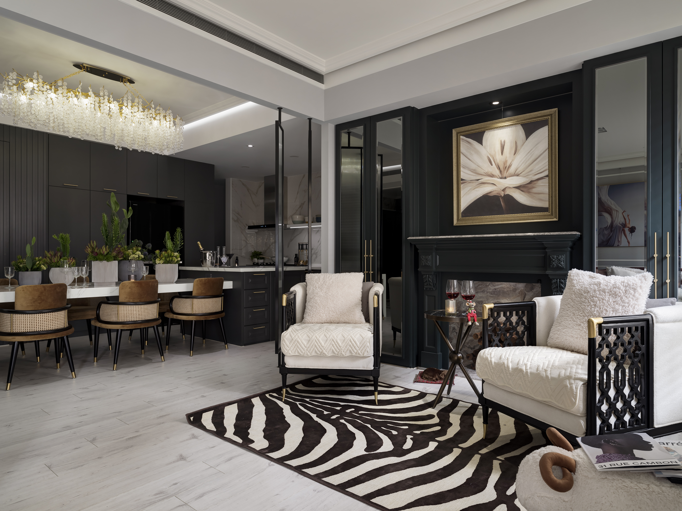 Rome Design Awards | Home Décor Frameless Frame...