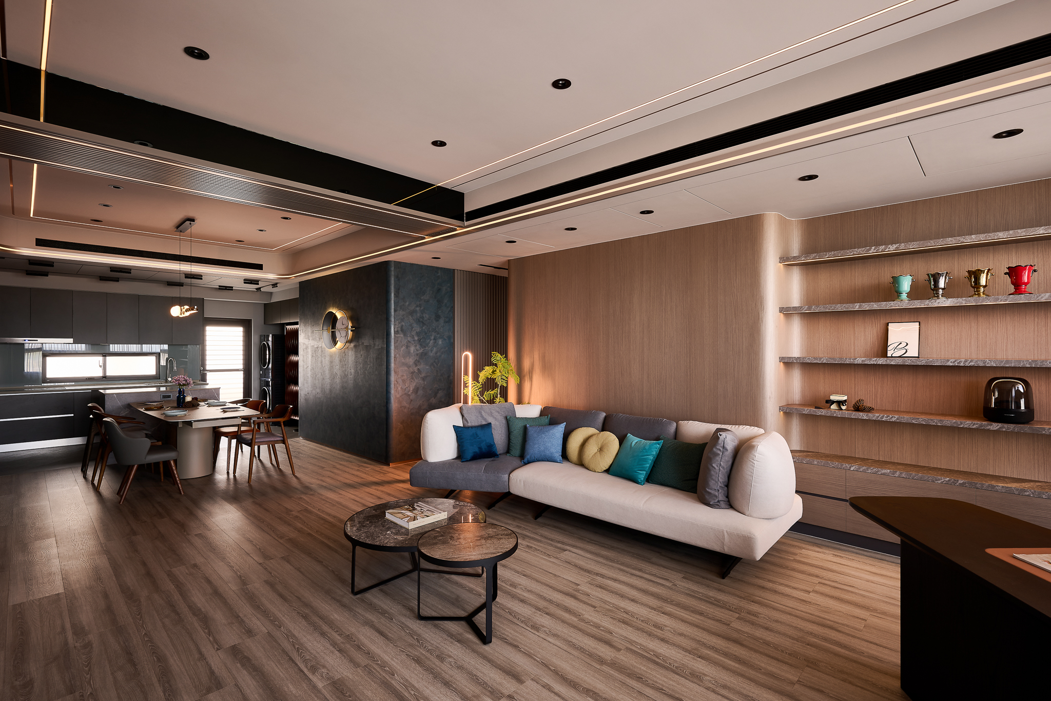 Rome Design Awards | Residential Sapphire Veiled...